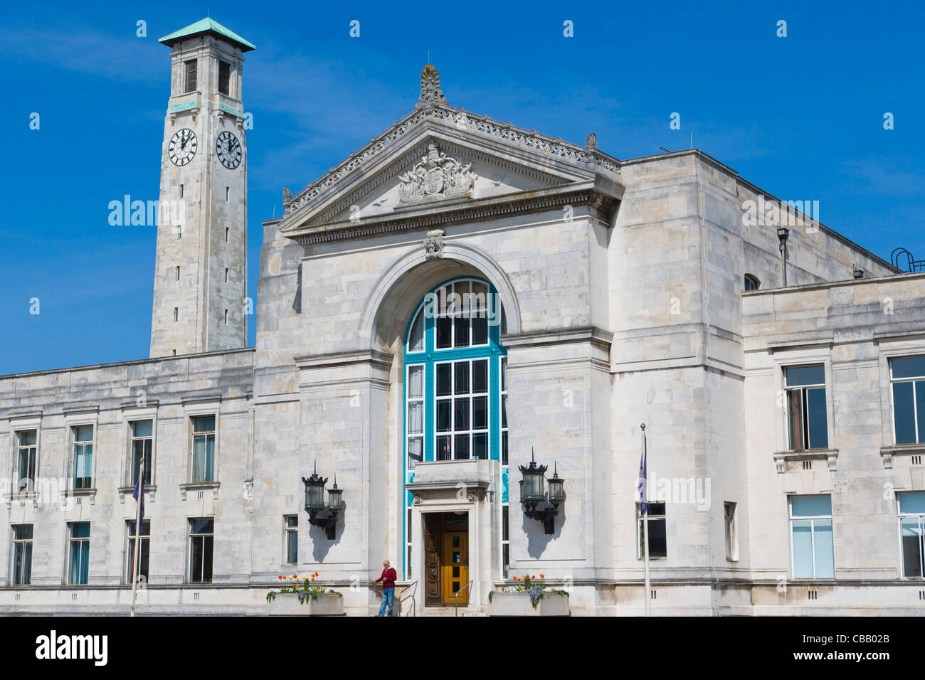 Tower wing buildings hi-res stock photography and images - Alamy