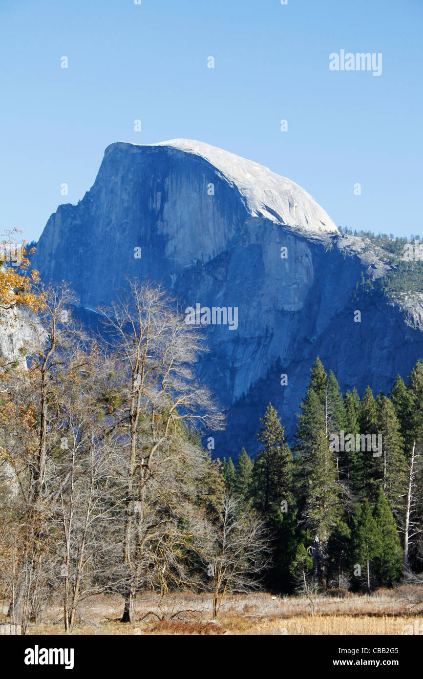 The Half Dome rock formation at the Yosemite National Park Stock Photo ...