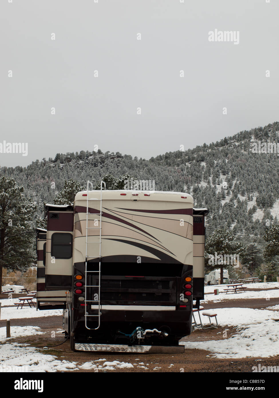 RV campsite in snow at Estes park, Colorado Stock Photo - Alamy