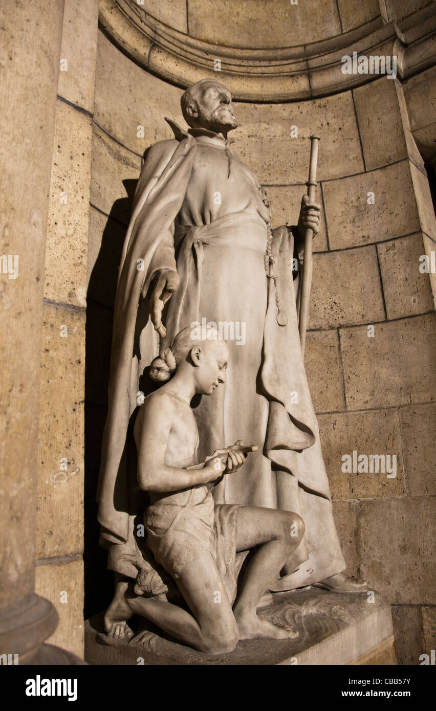 Sacre coeur inside hi-res stock photography and images - Alamy