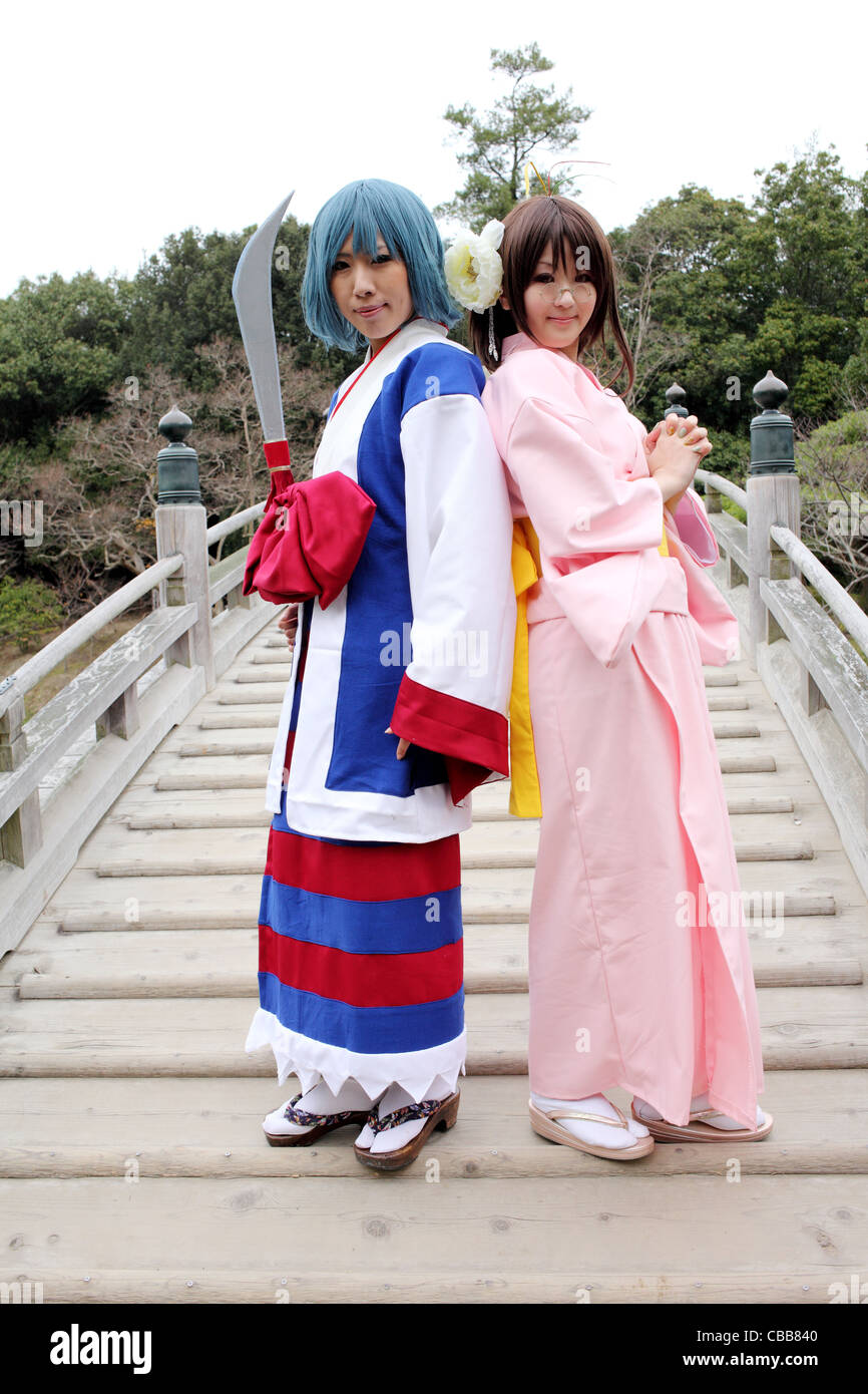 Female cosplayers hi-res stock photography and images - Alamy
