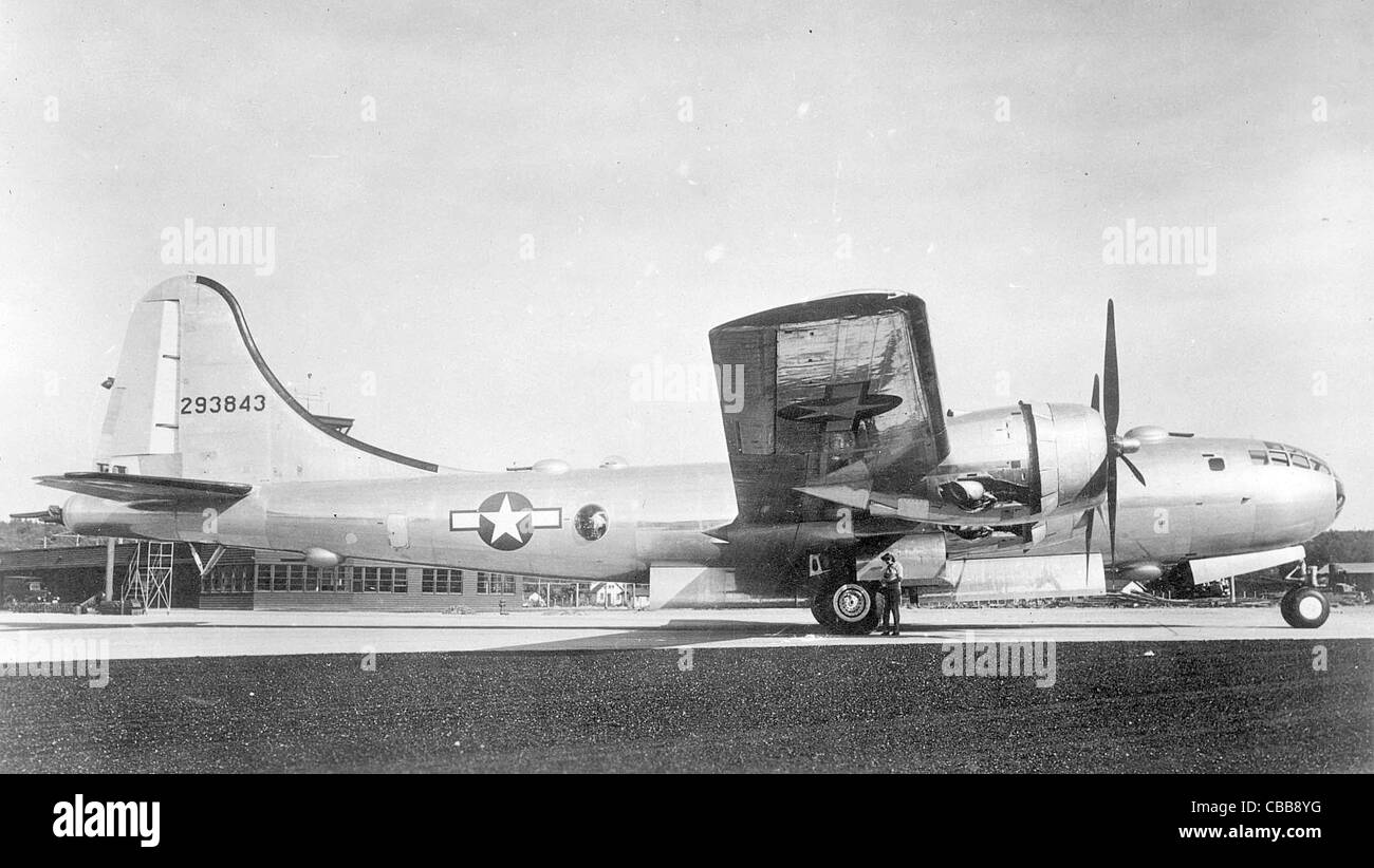 A WW11 USAAF B29 Superfortress bomber on the runway Stock Photo - Alamy