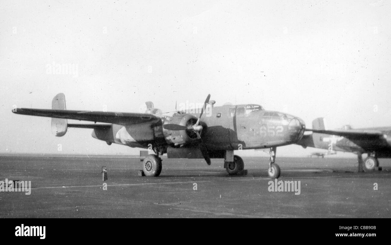 B24 bomber hi-res stock photography and images - Alamy