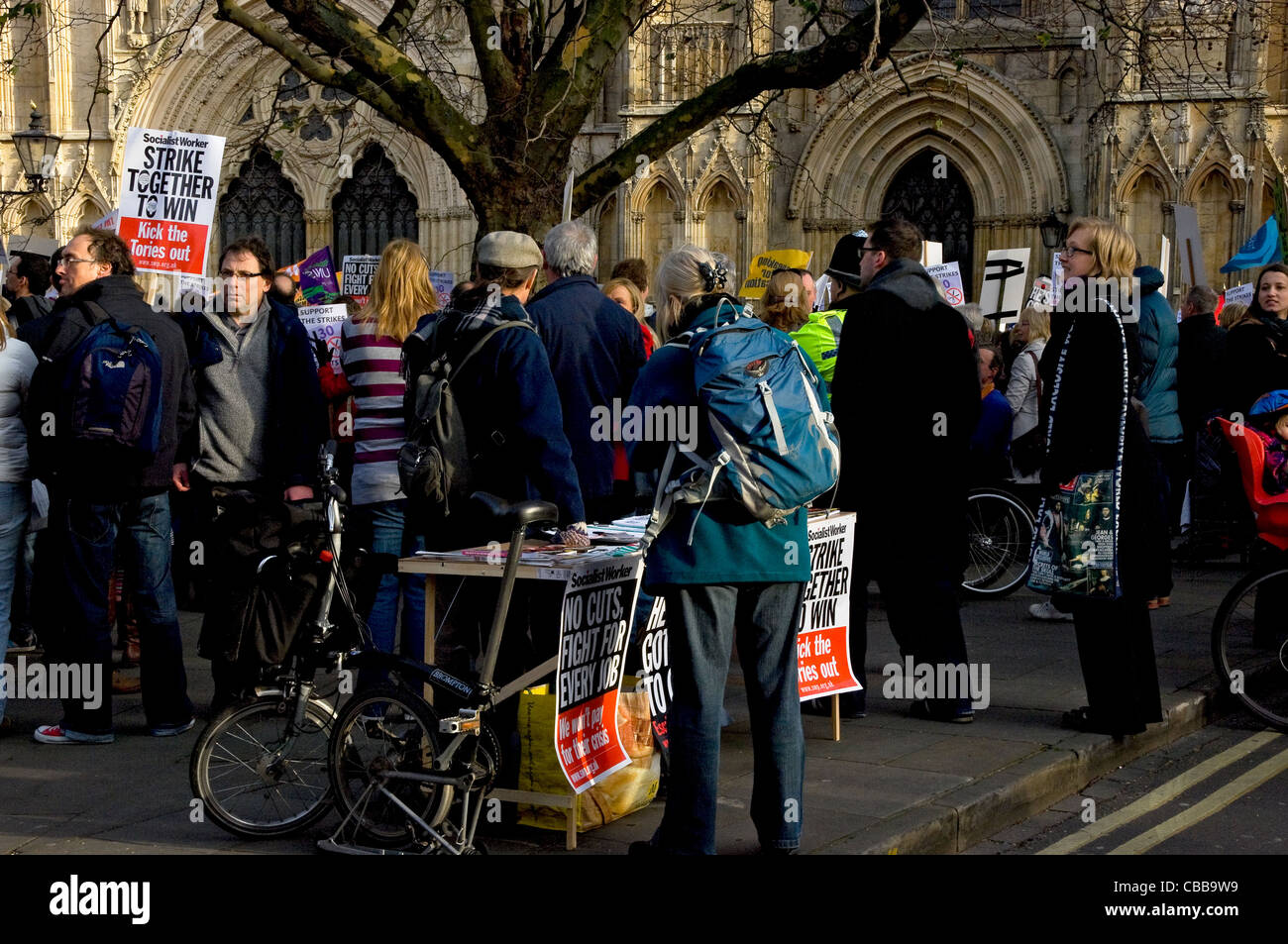 Public sector workers on strike rally outside the Minster York North ...