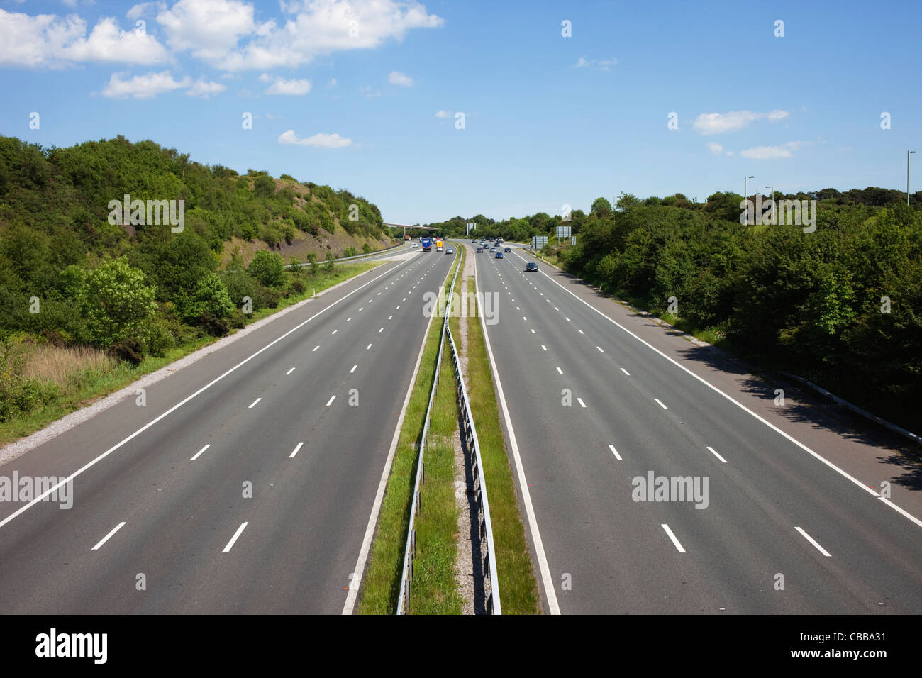 Empty motorway hi-res stock photography and images - Alamy
