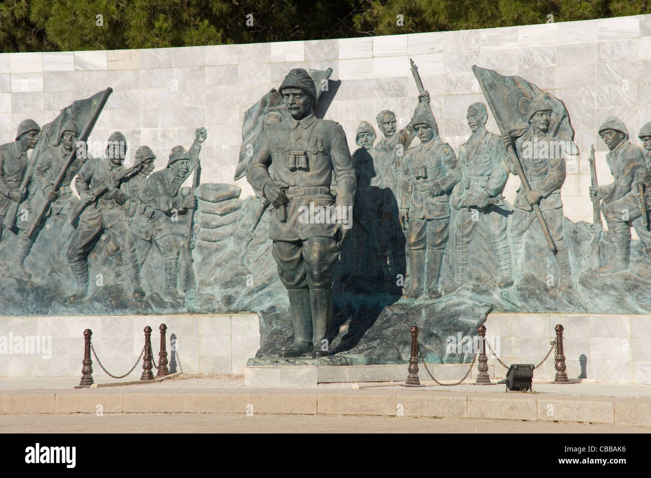 Canakkale Turkish Martyr's Memorial and Kemal Ataturk statue ...
