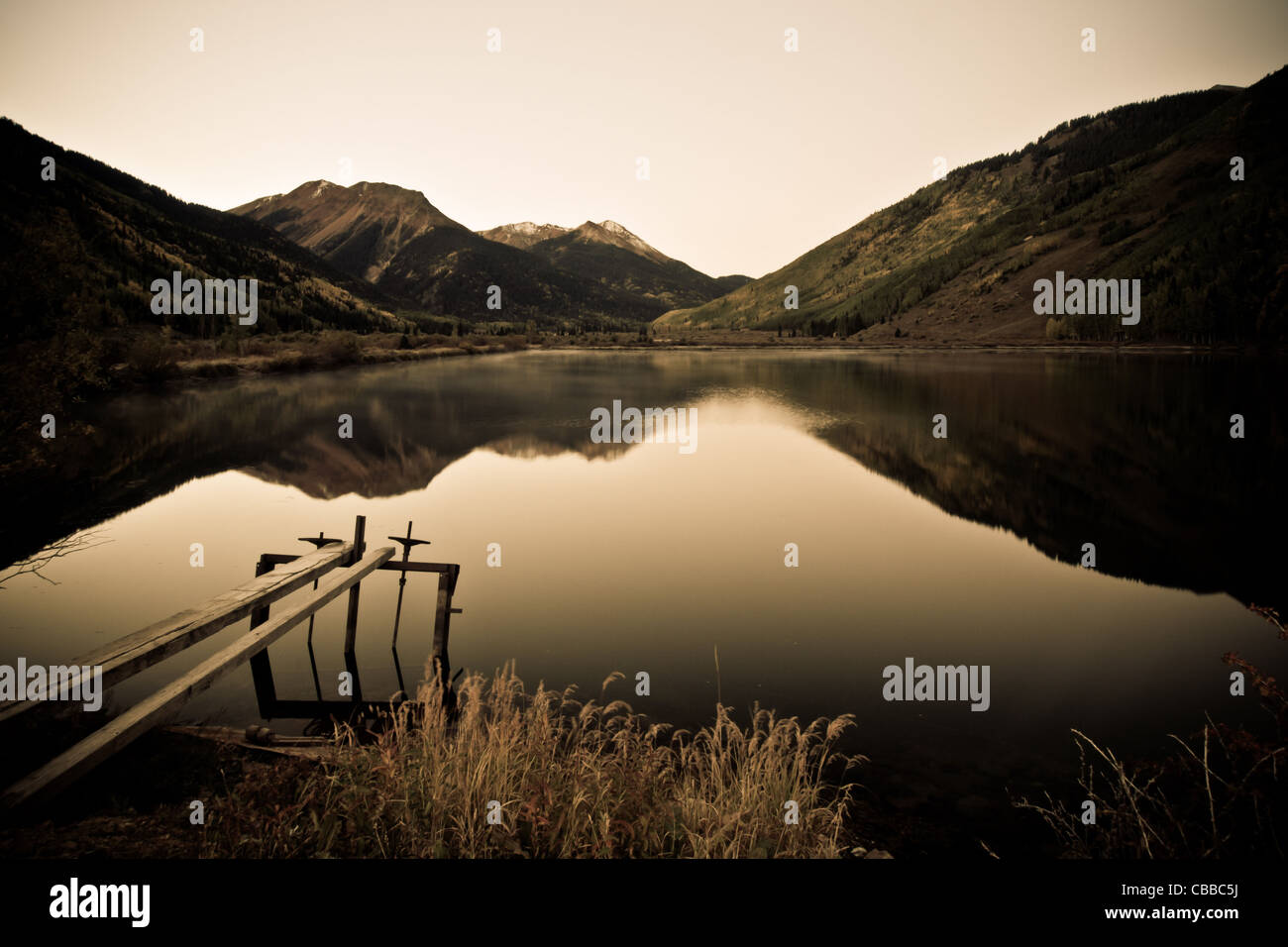 Crystal Lake in autumn near Ouray, Colorado Stock Photo - Alamy
