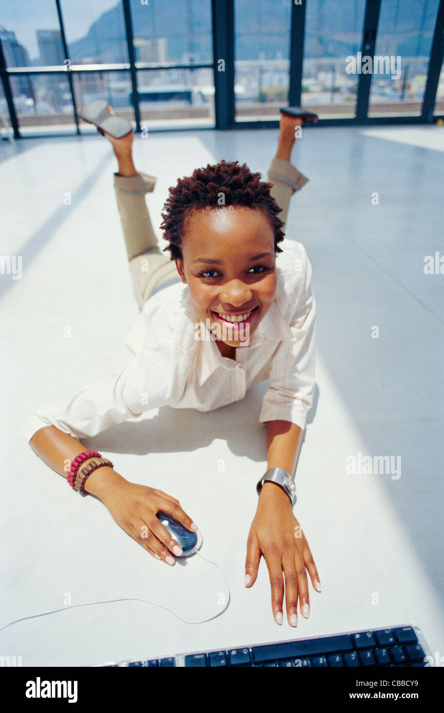 Person operating computer mouse hi-res stock photography and images - Alamy