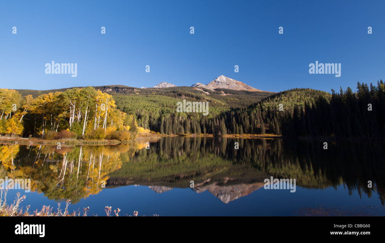 Autumn in perfect reflection of Woods Lake, Colorado Stock Photo - Alamy