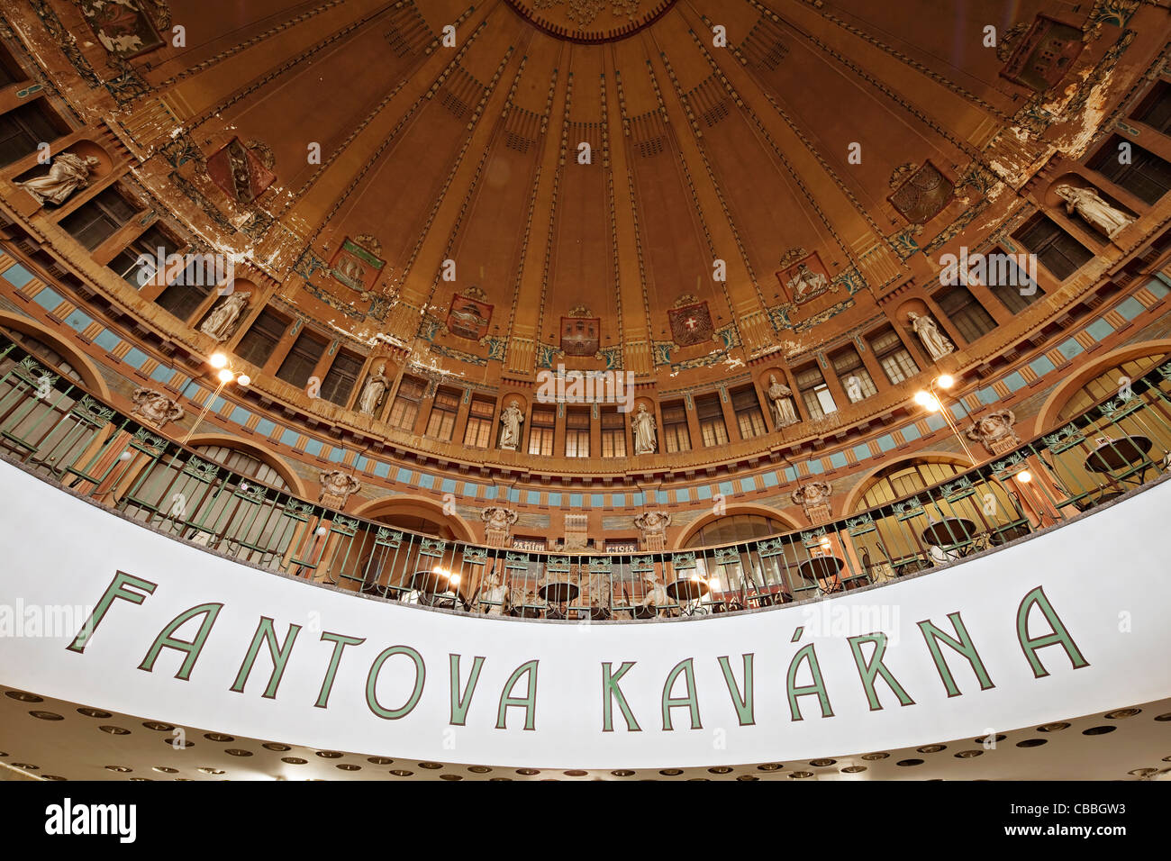 Fanta's CafÃ© at Prague Main Station designed by architect Josef Fanta ...