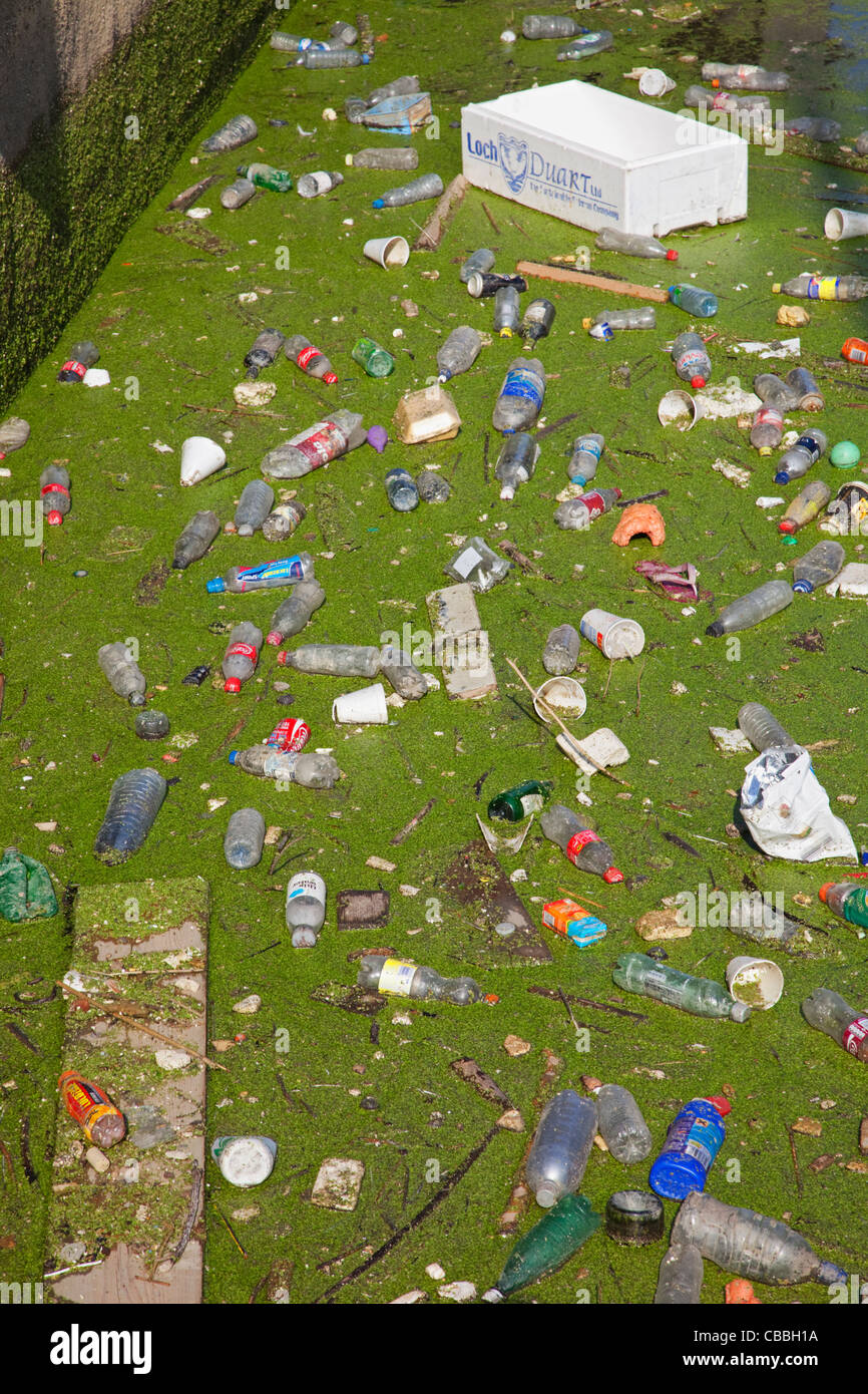 Pollution In River London Uk Stock Photos & Pollution In River London ...