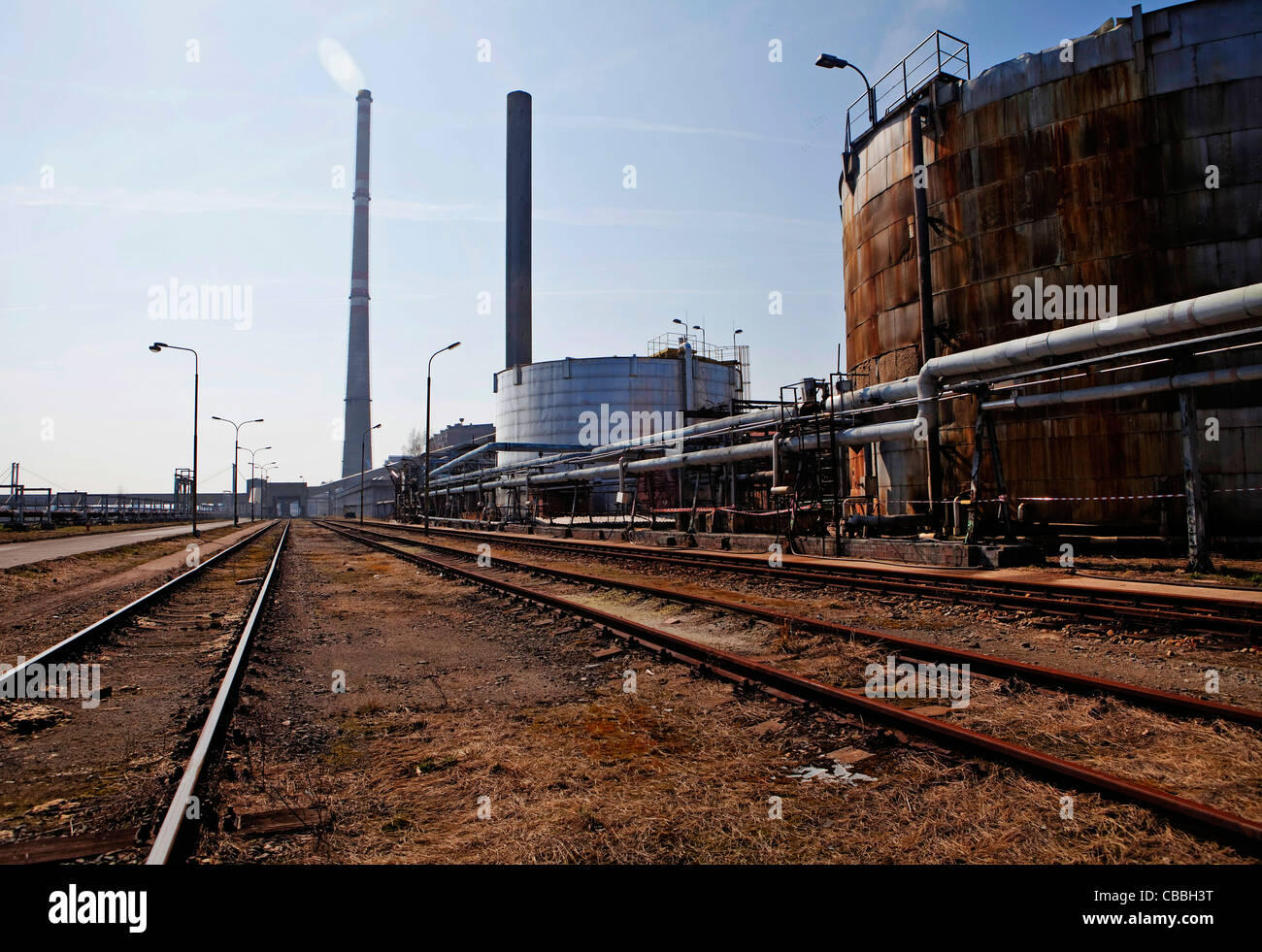 Sulphur reservoirs for the production of Sulfuric acid (H2SO4) at ...