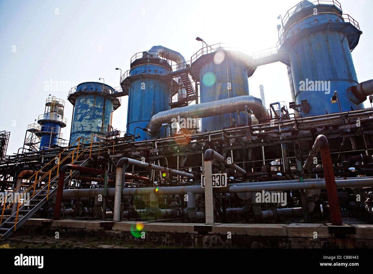 Production of Sulfuric acid (H2SO4) and Oleum at the chemical factory ...