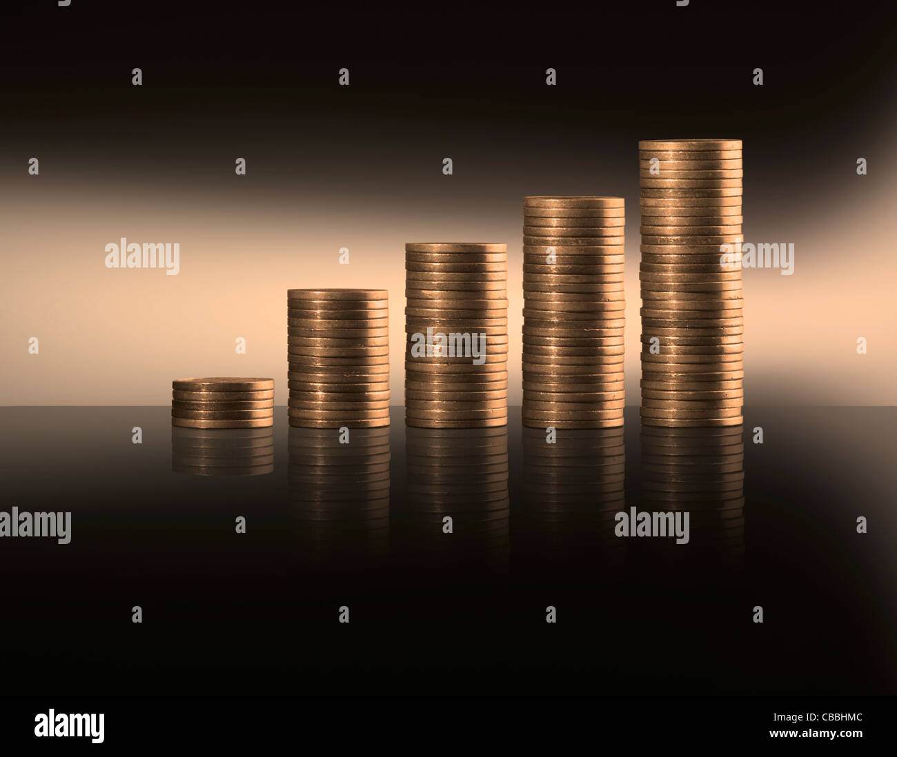 Money stack silhouette hi-res stock photography and images - Alamy