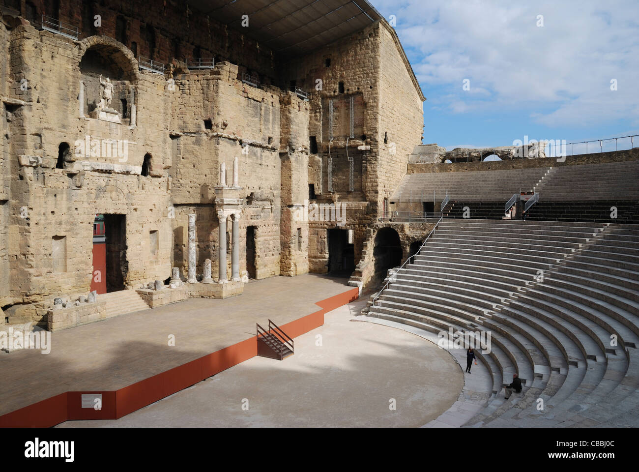 The Roman amphitheatre at Orange, Vaucluse, Provence, France Stock ...
