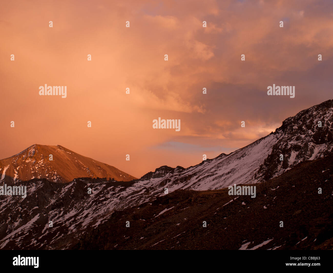 Cinnamon pass hi-res stock photography and images - Alamy