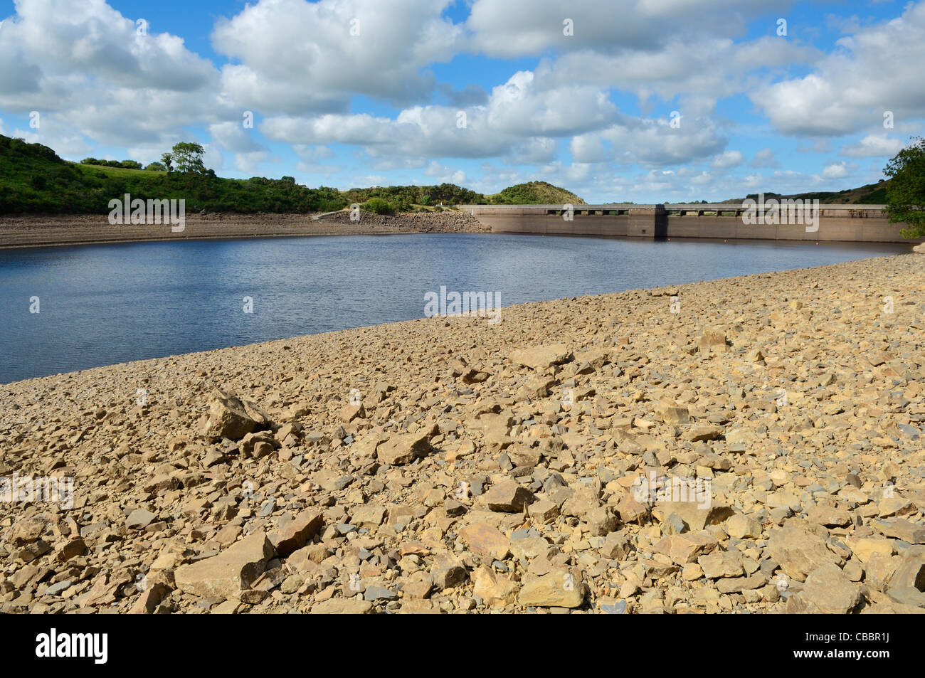 Low water level in Meldon Reservoir during a dry summer in Dartmoor ...