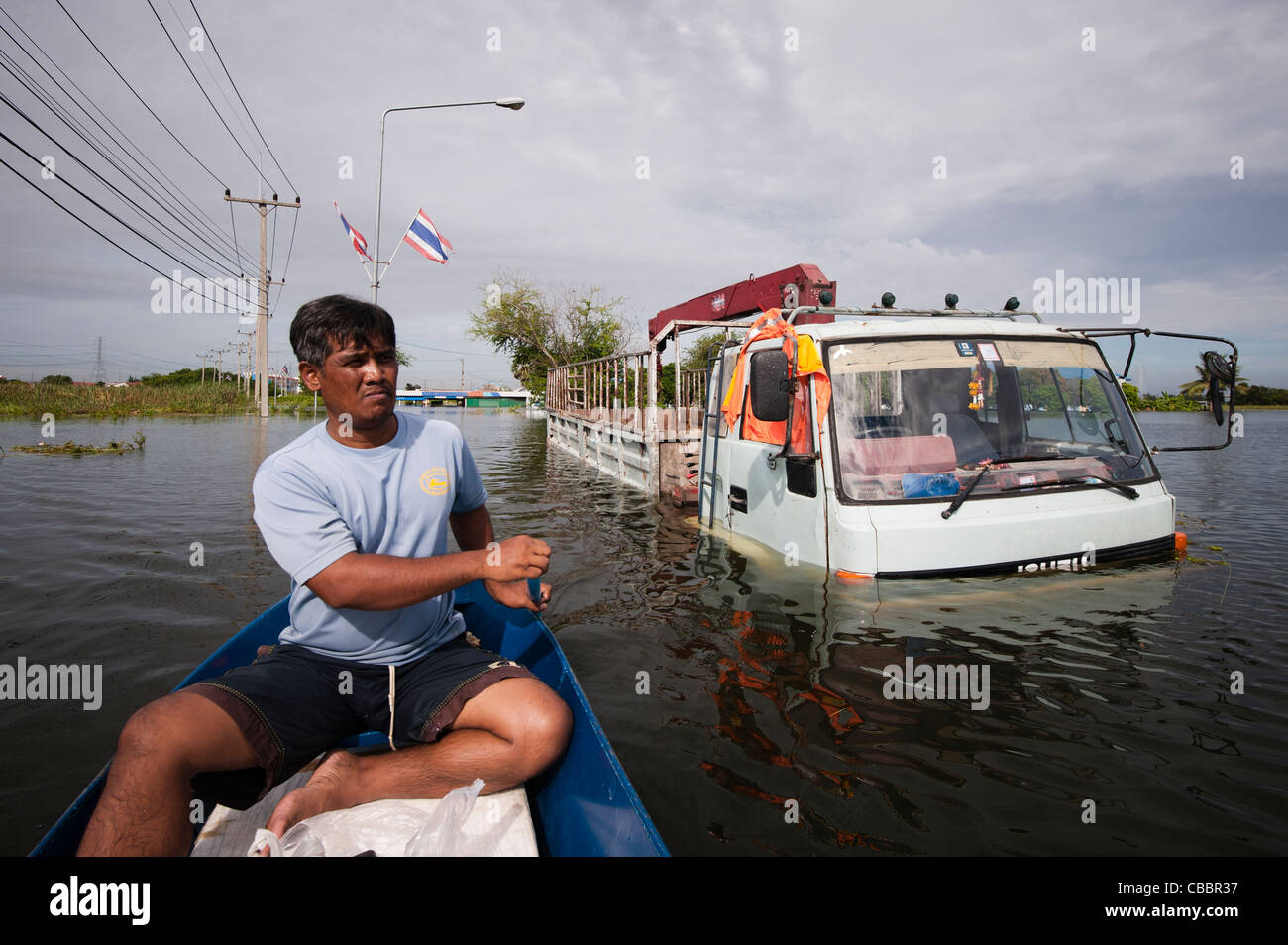 Submerged truck hi-res stock photography and images - Alamy