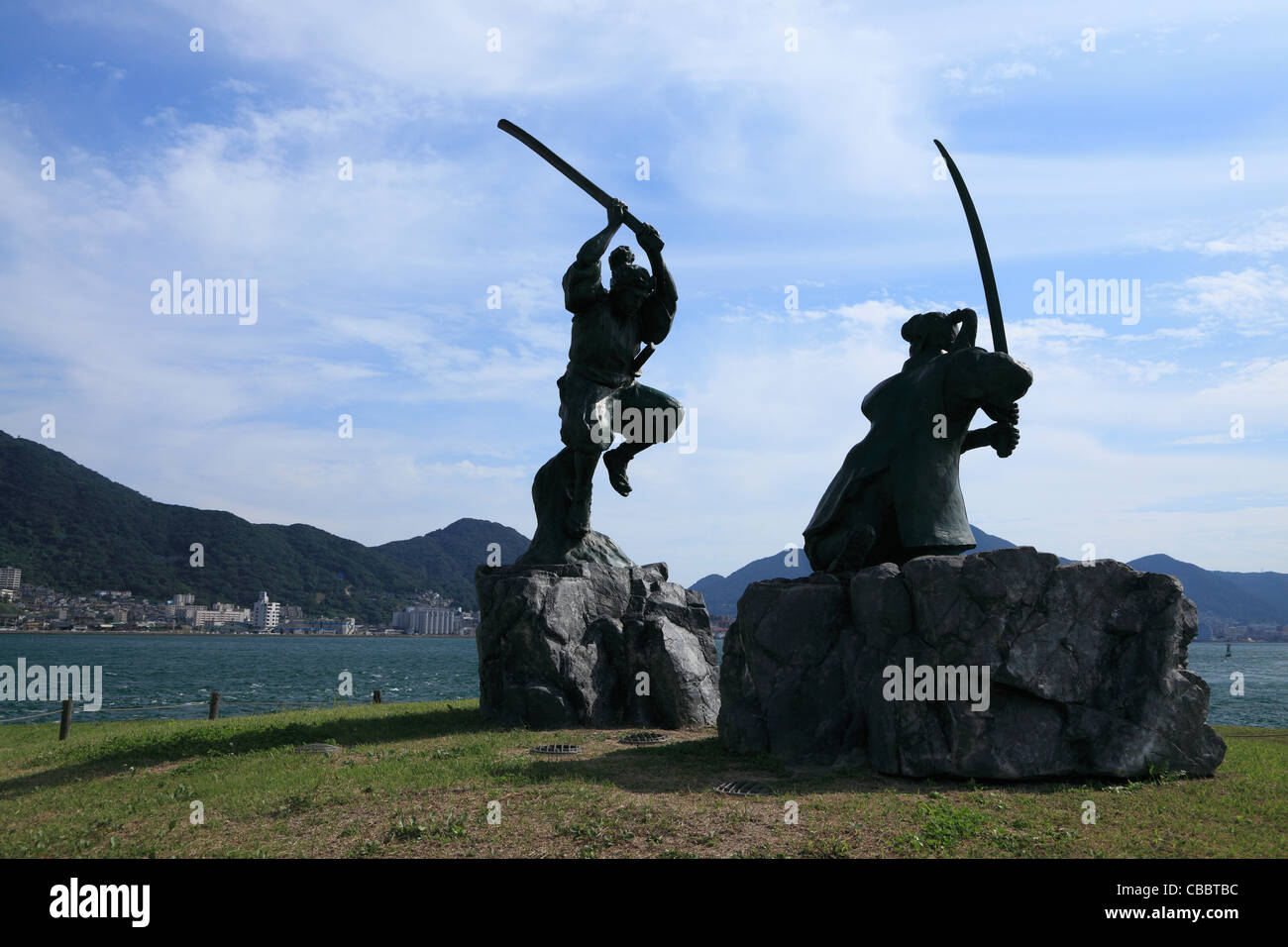 Statue of Musashi and Kojiro at Ganryujima Island, Shimonoseki ...