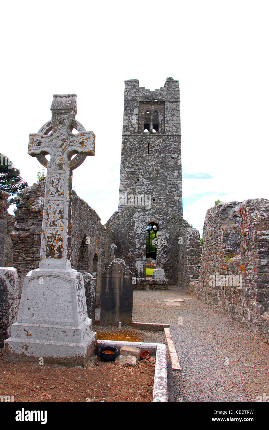 Slane Abbey boyne valley meath Ireland Uk founded in 1512 for 4 priests ...