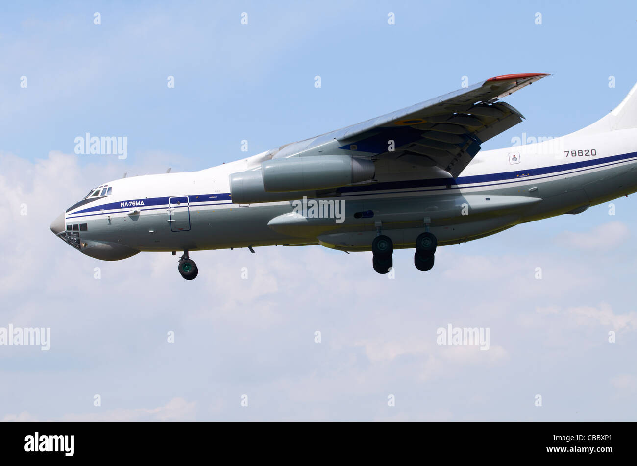 Ilyushin il 76 hi-res stock photography and images - Alamy