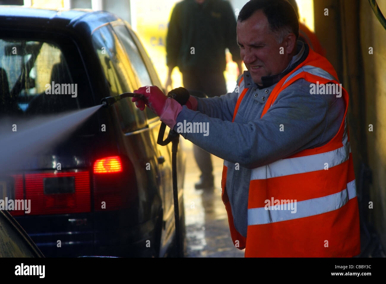 Carwashing hi-res stock photography and images - Alamy