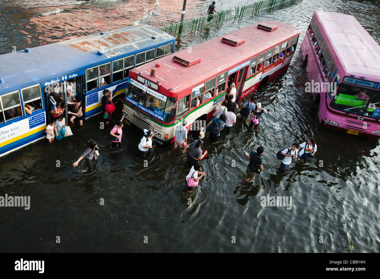 A bus gets engine problems in Lat Phrao, Bangkok Stock Photo - Alamy