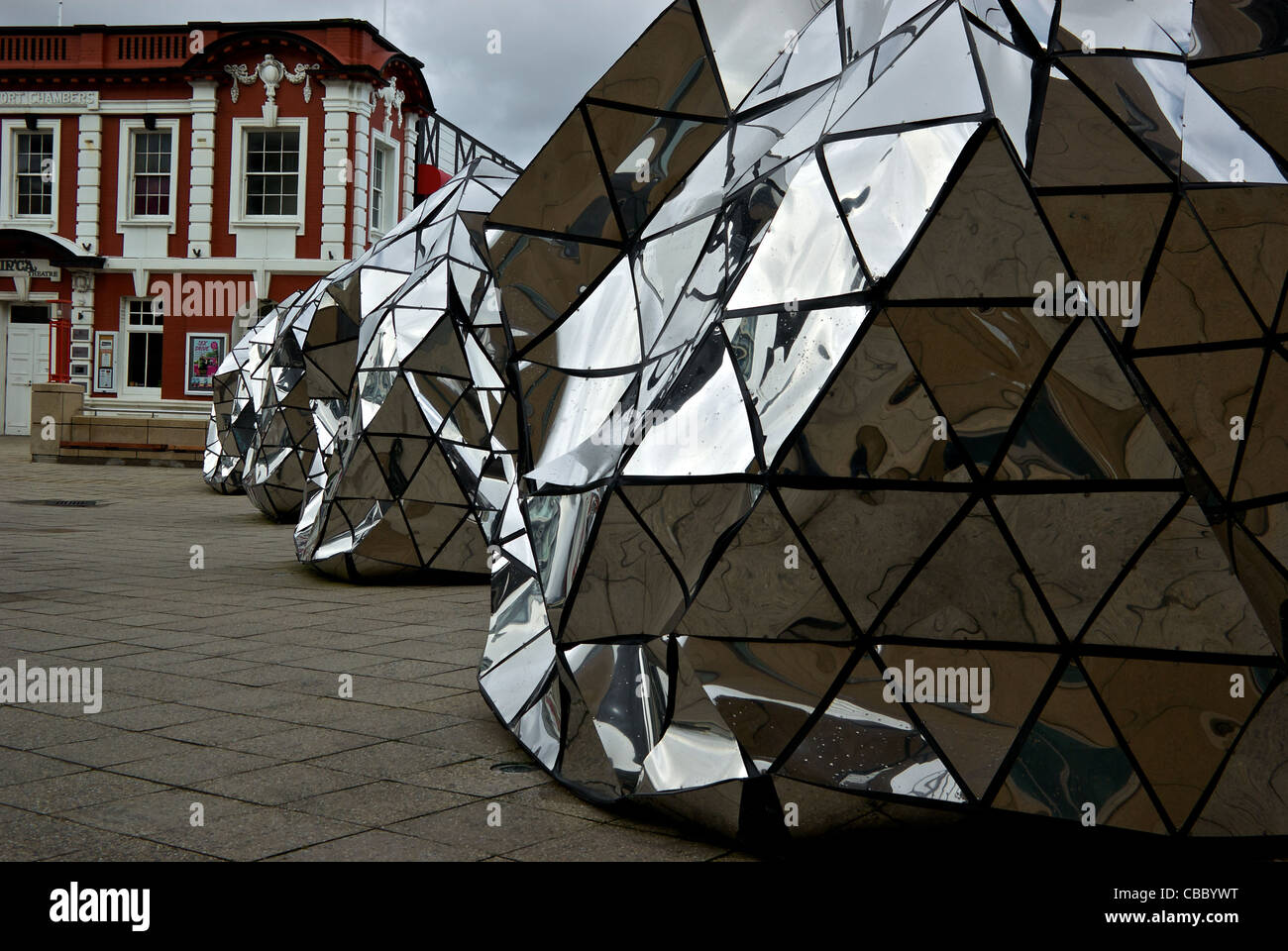 Mimetic art hi-res stock photography and images - Alamy