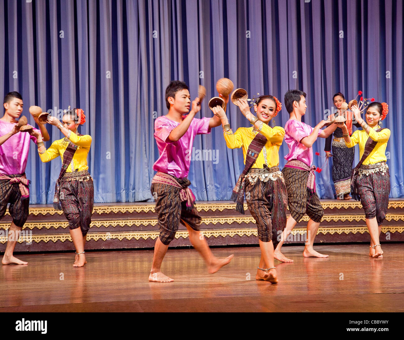 Thailand or Thai Ladyboy Transvestite Culture Dancers Stock Photo - Alamy