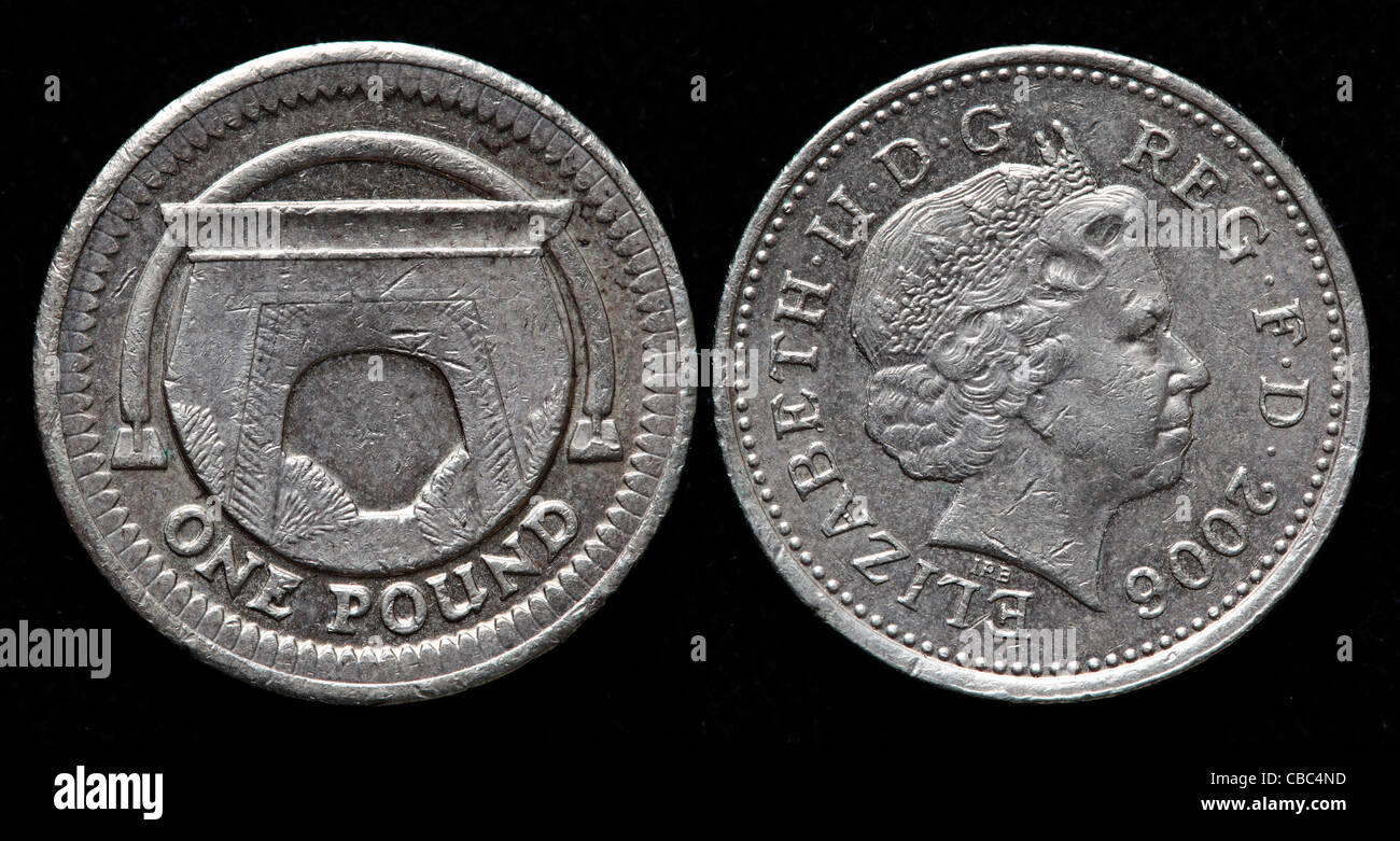 2006 pound coin hi-res stock photography and images - Alamy