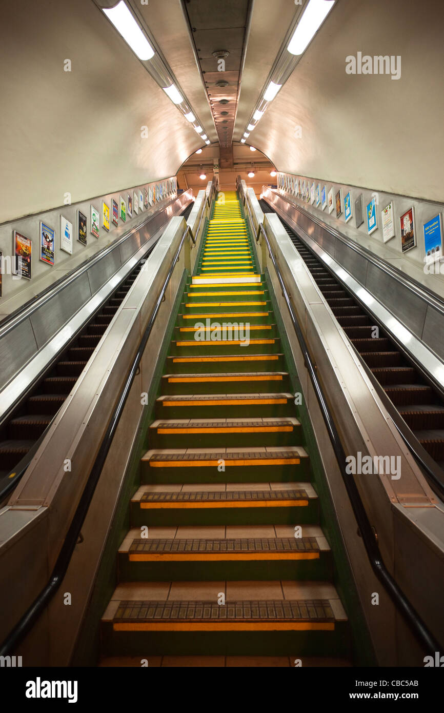 England, London, Underground Subway Station Escalators Stock Photo - Alamy England, London, Underground Subway Station Escalators Stock Photo - Alamy