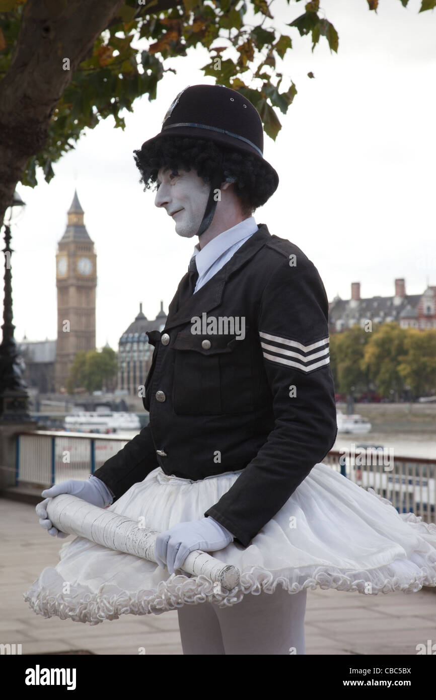 England, London, Southbank, Human Statue Street Performer Stock Photo ...