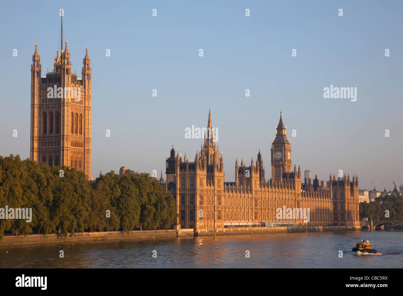 England, London, Palace of Westminster and River Thames Stock Photo - Alamy