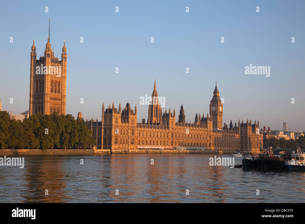 England, London, Palace of Westminster and River Thames Stock Photo - Alamy
