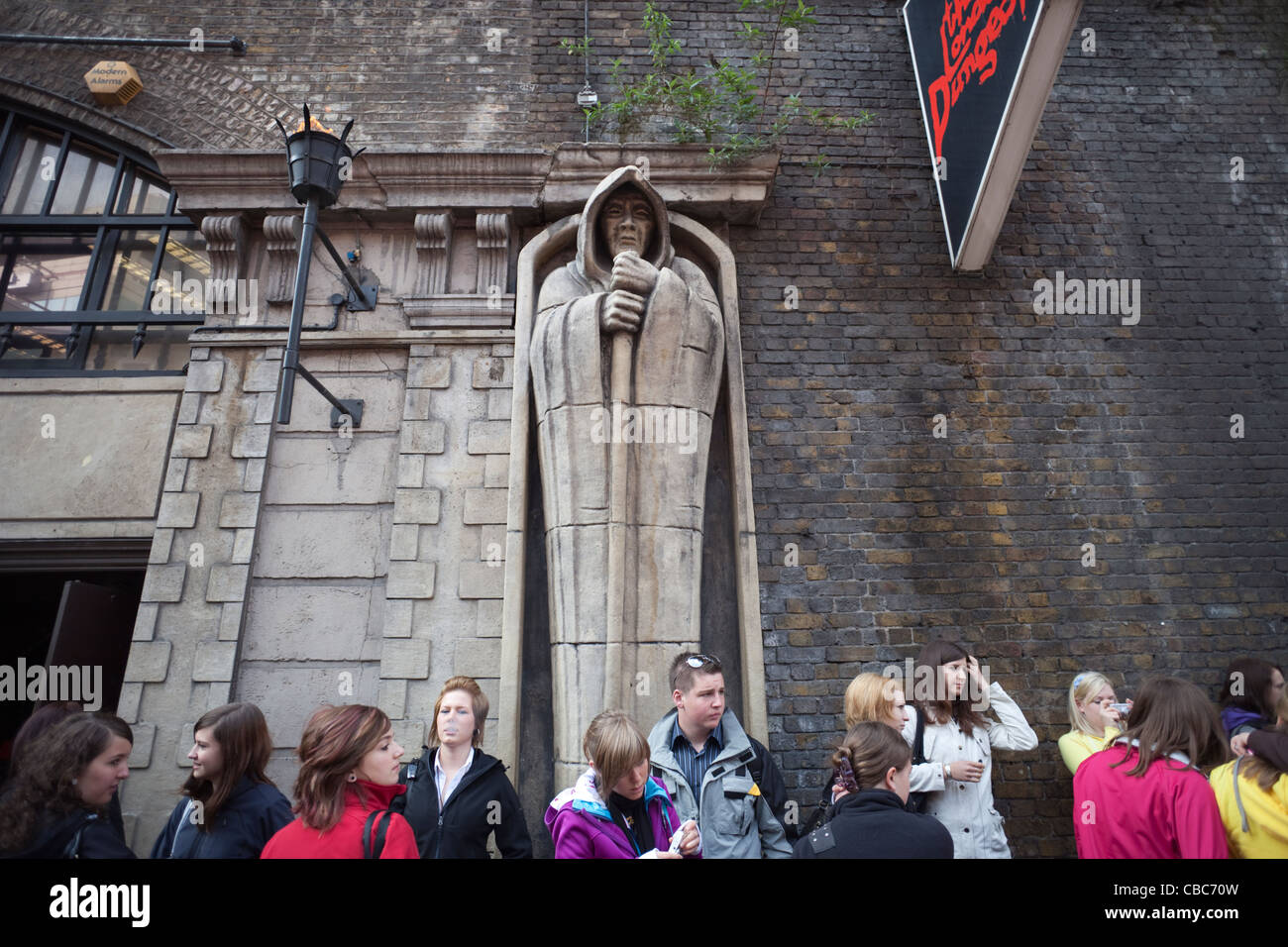 The london dungeon hi-res stock photography and images - Alamy