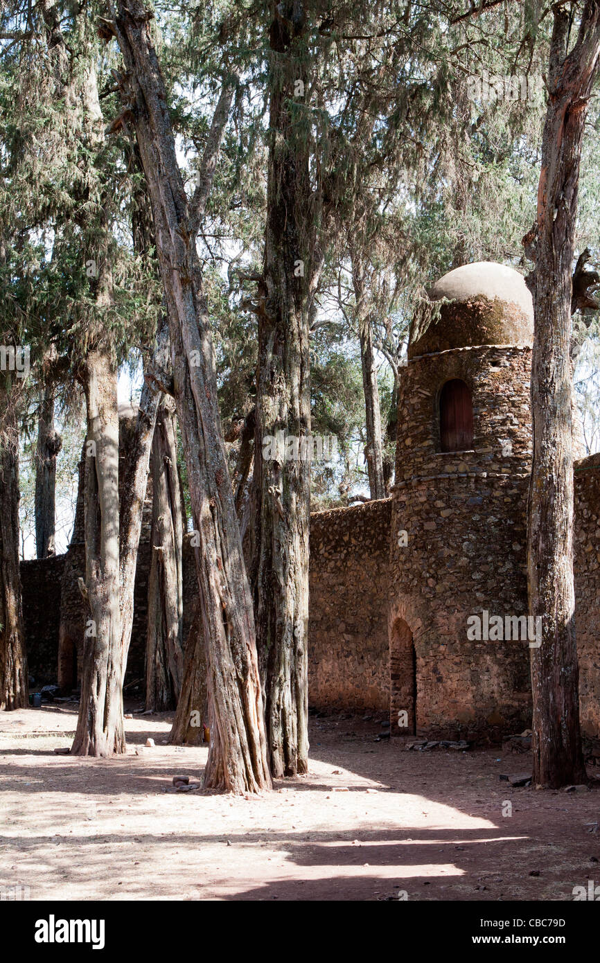 Part of the stone walls and rounded towers that surround Debre Berhan ...