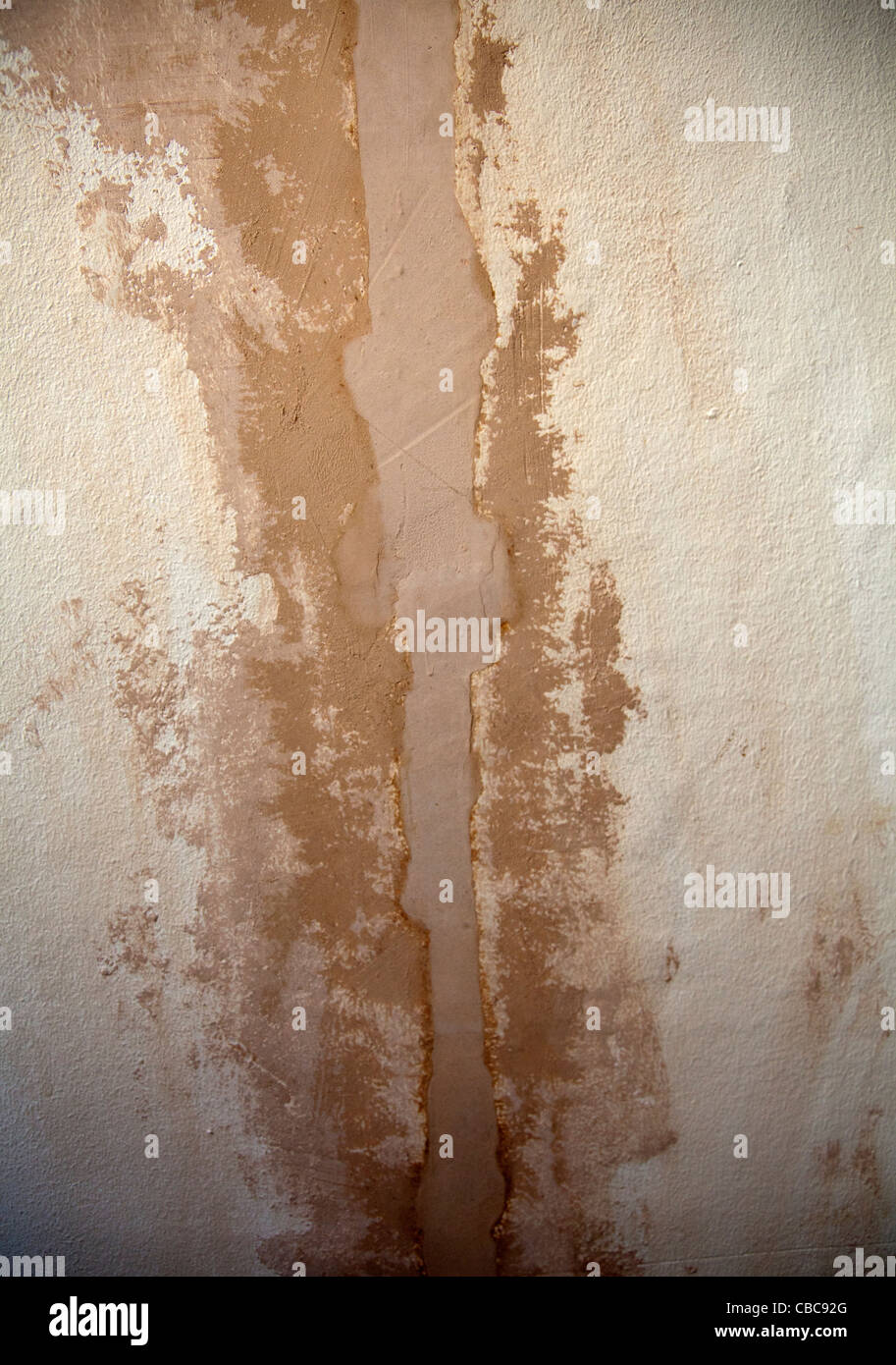Plaster fill on wall Stock Photo - Alamy