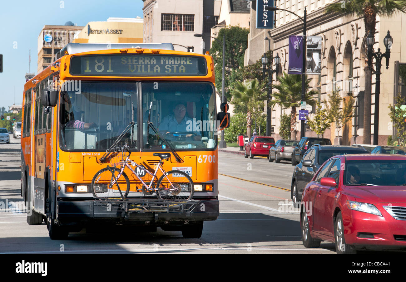 Bus and bike hi-res stock photography and images - Alamy