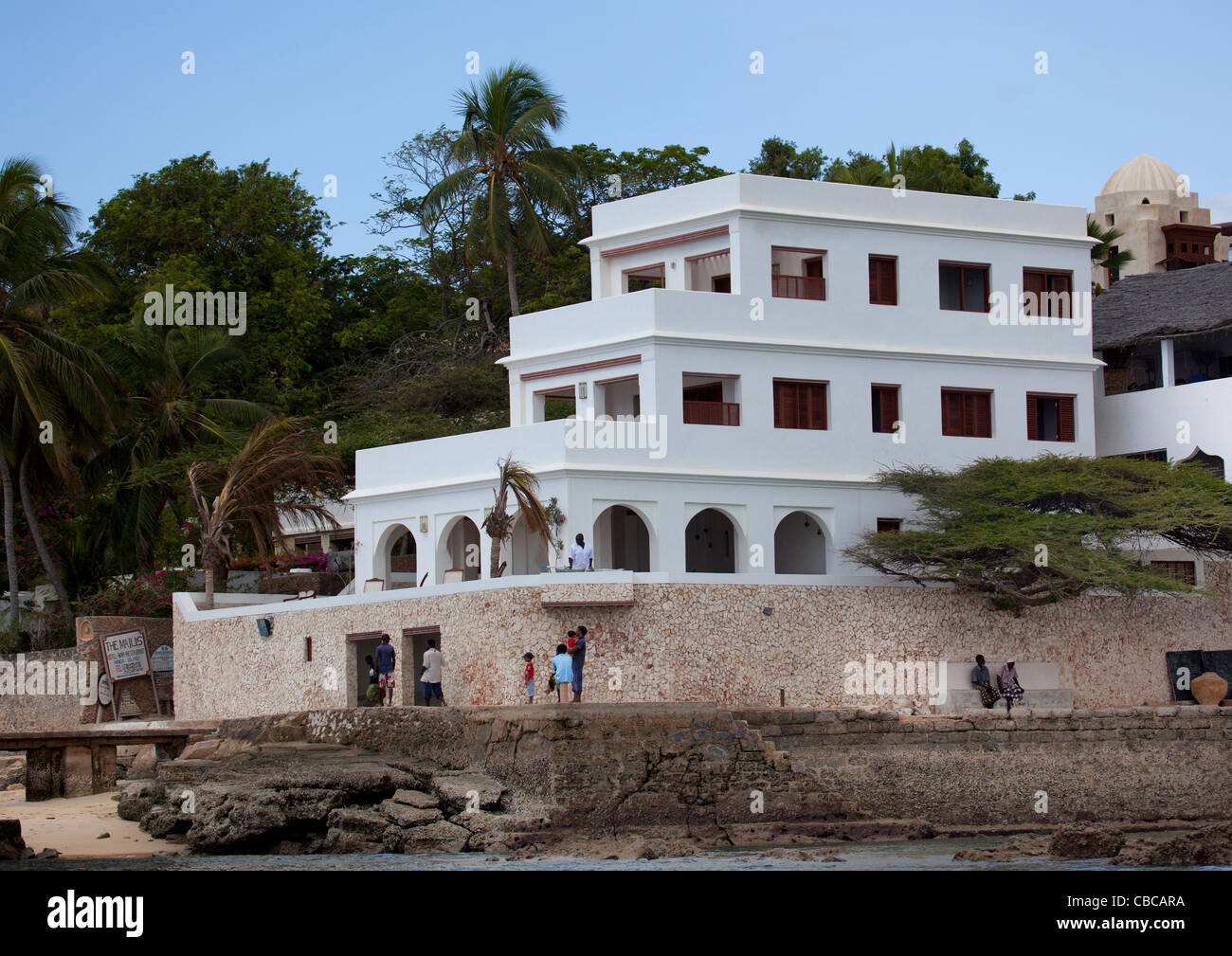 Trees architecture photography swahili east africa lamu island travel ...