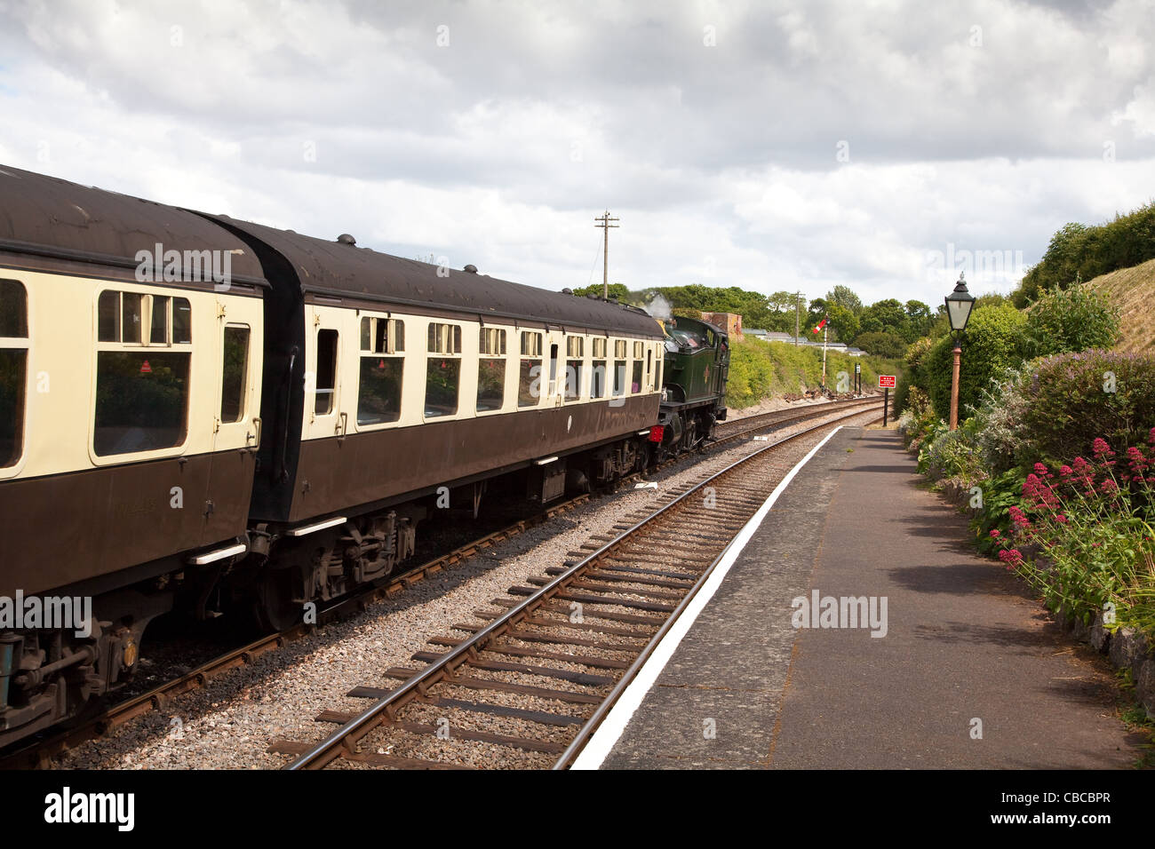 Blue anchor station hi-res stock photography and images - Alamy