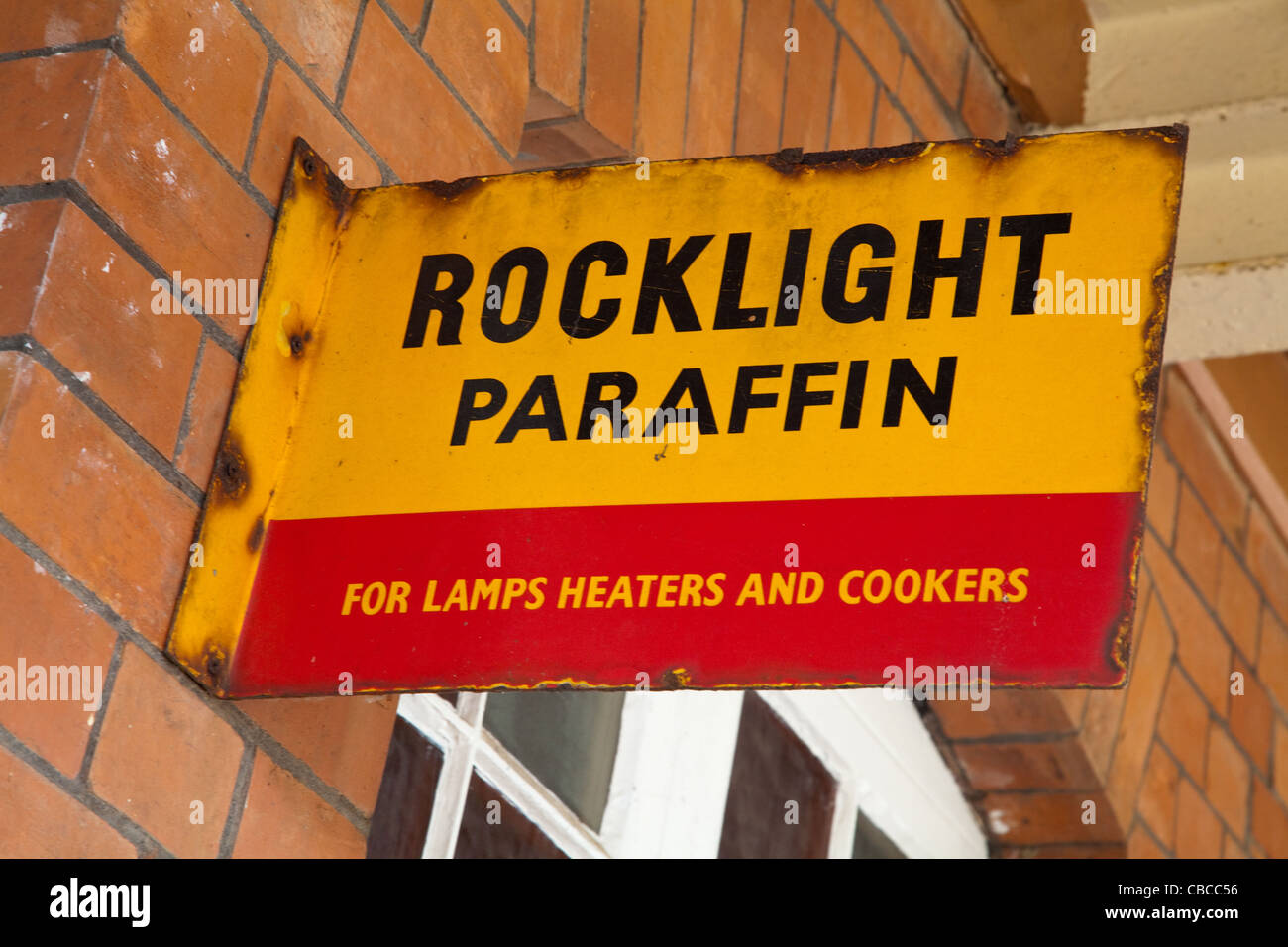 Enamel sign hi-res stock photography and images - Alamy