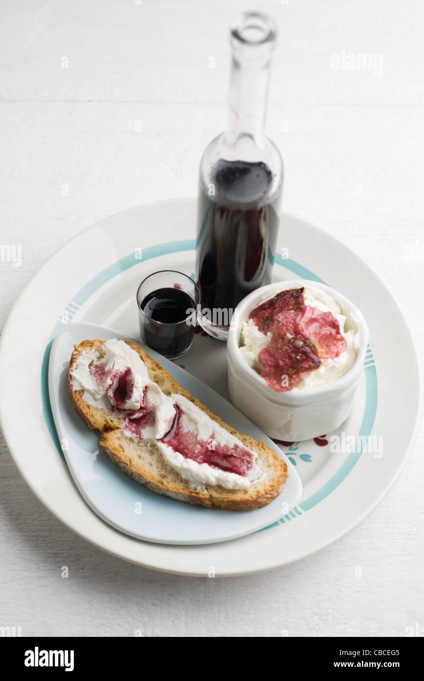 Red poppy syrup Stock Photo - Alamy