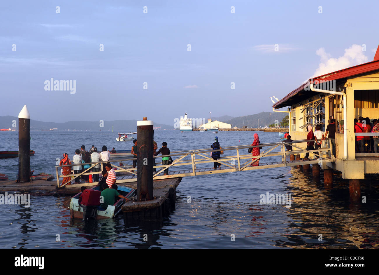 Floating service hi-res stock photography and images - Alamy