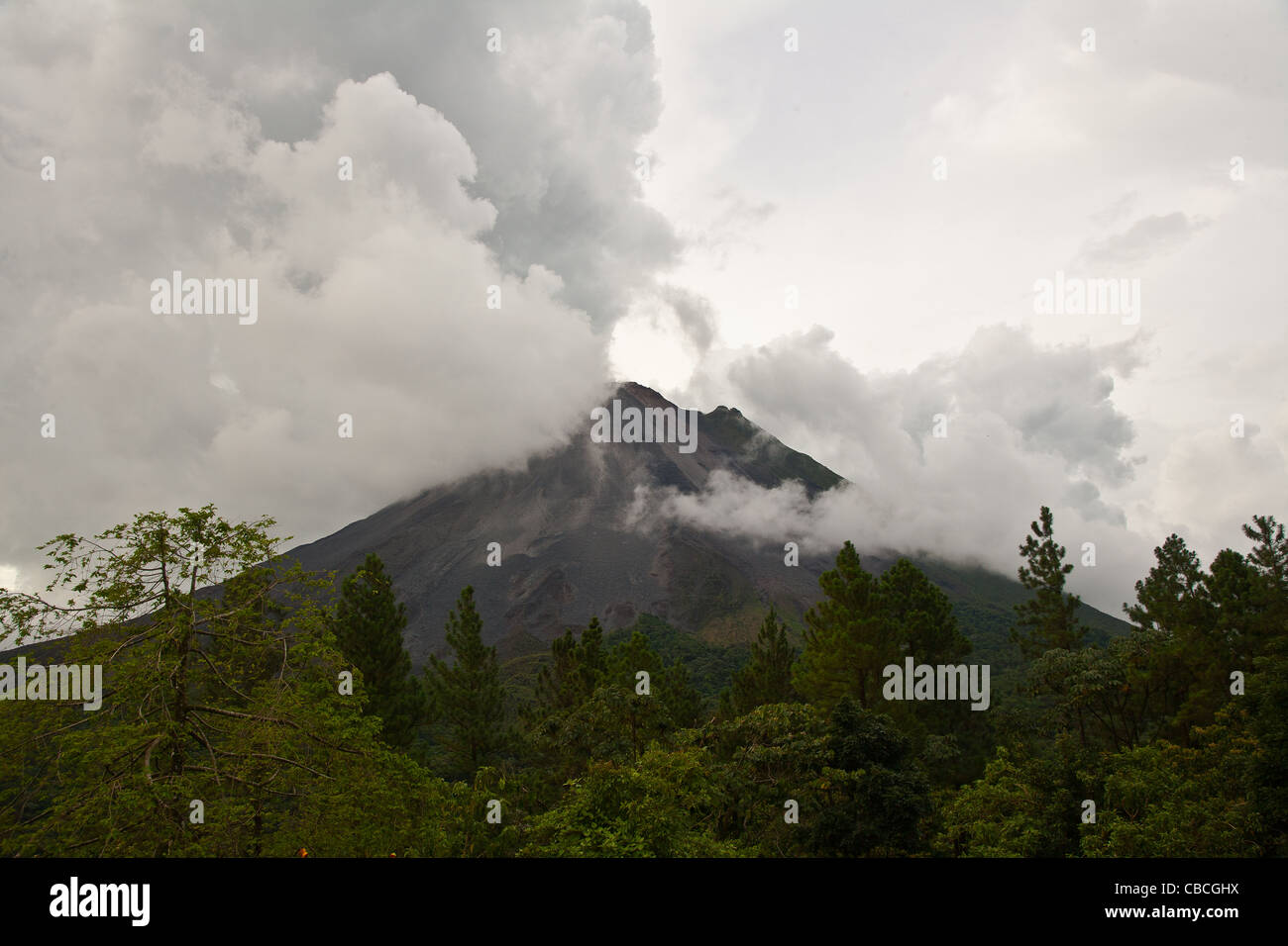 Vocano eruption hi-res stock photography and images - Alamy