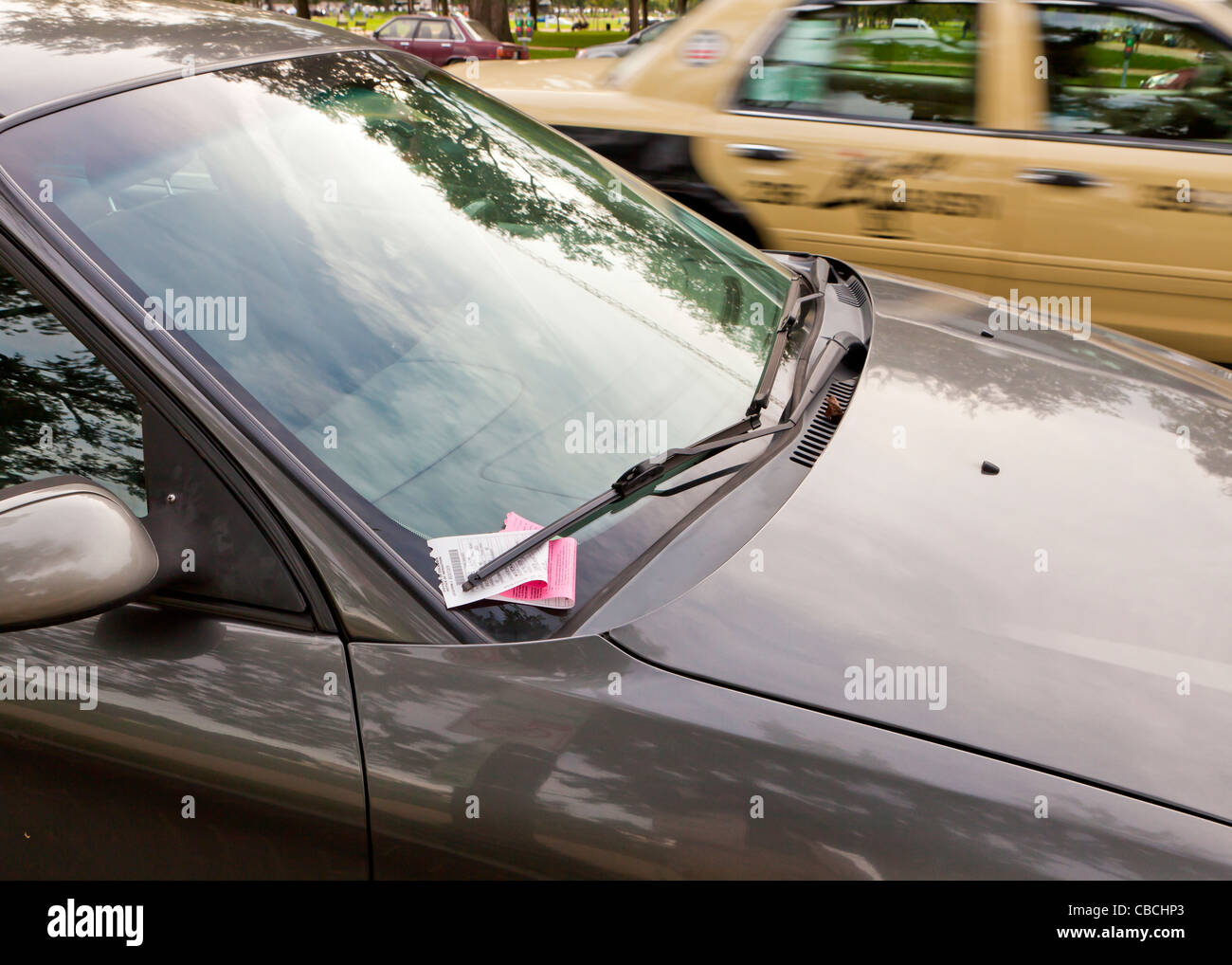 Ticketed parking hi-res stock photography and images - Alamy