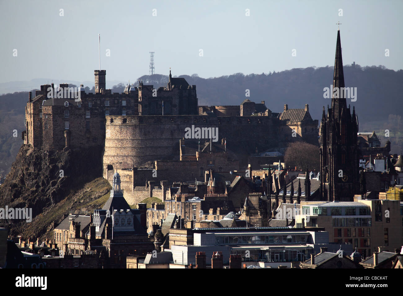 Edinburgh Castle on Castle Rock in Edinburgh, Scotland Stock Photo - Alamy
