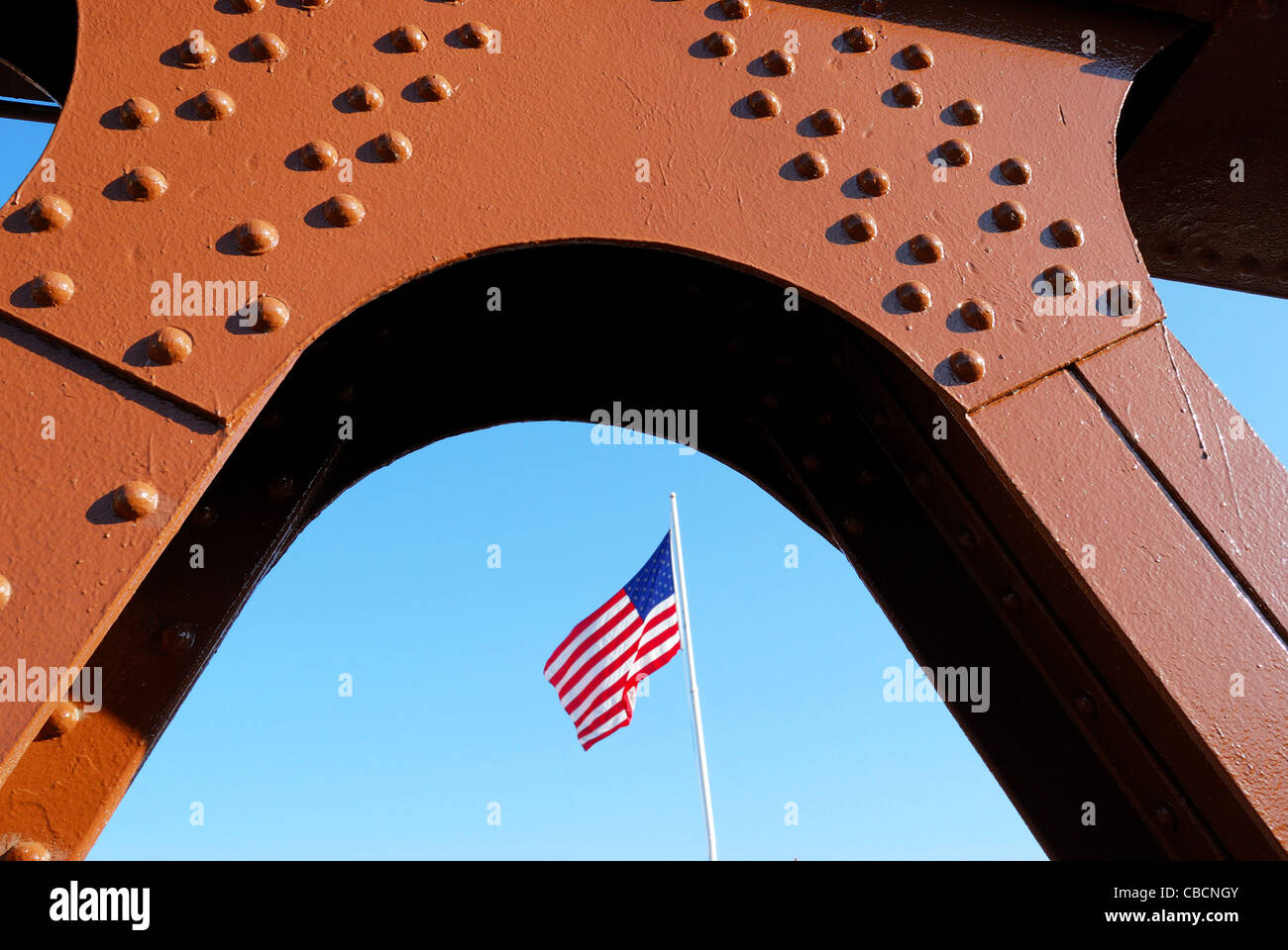 Bridge steel beams hi-res stock photography and images - Alamy