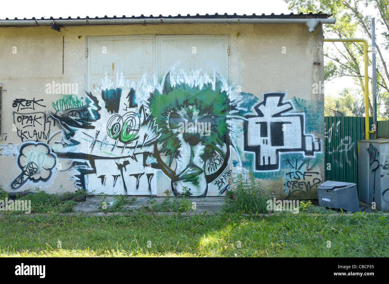 Vandalized paintings hi-res stock photography and images - Alamy