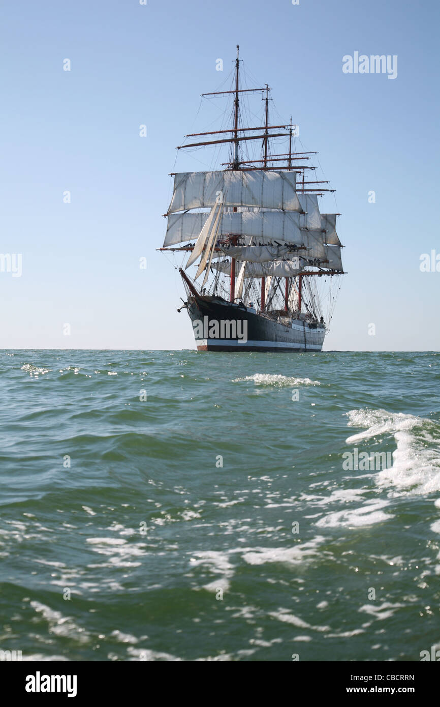 Sailing vessel - Barque Sedov Stock Photo - Alamy