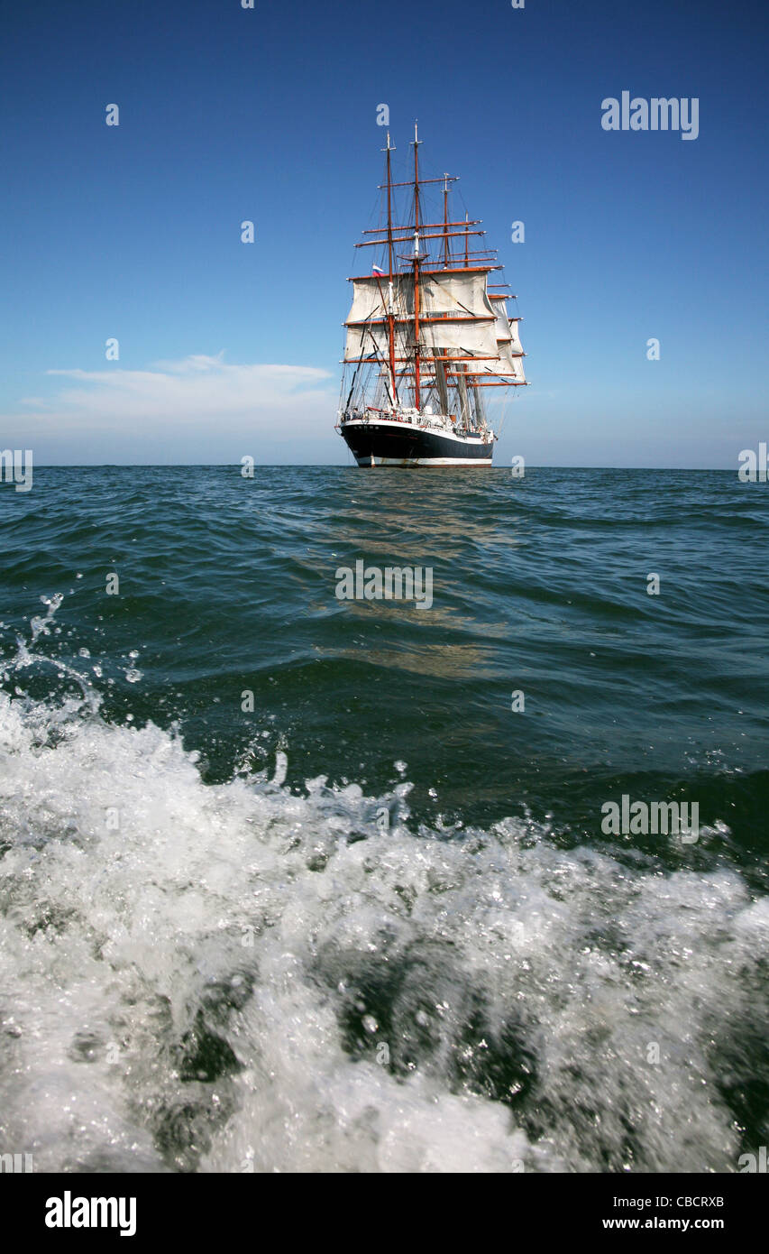 Sailing vessel - Barque Sedov Stock Photo - Alamy